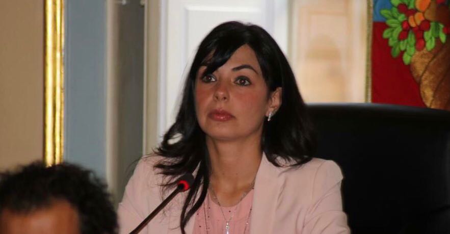 Ufficiale: la Cannata lascia Forza Italia - Buttanissima Sicilia
