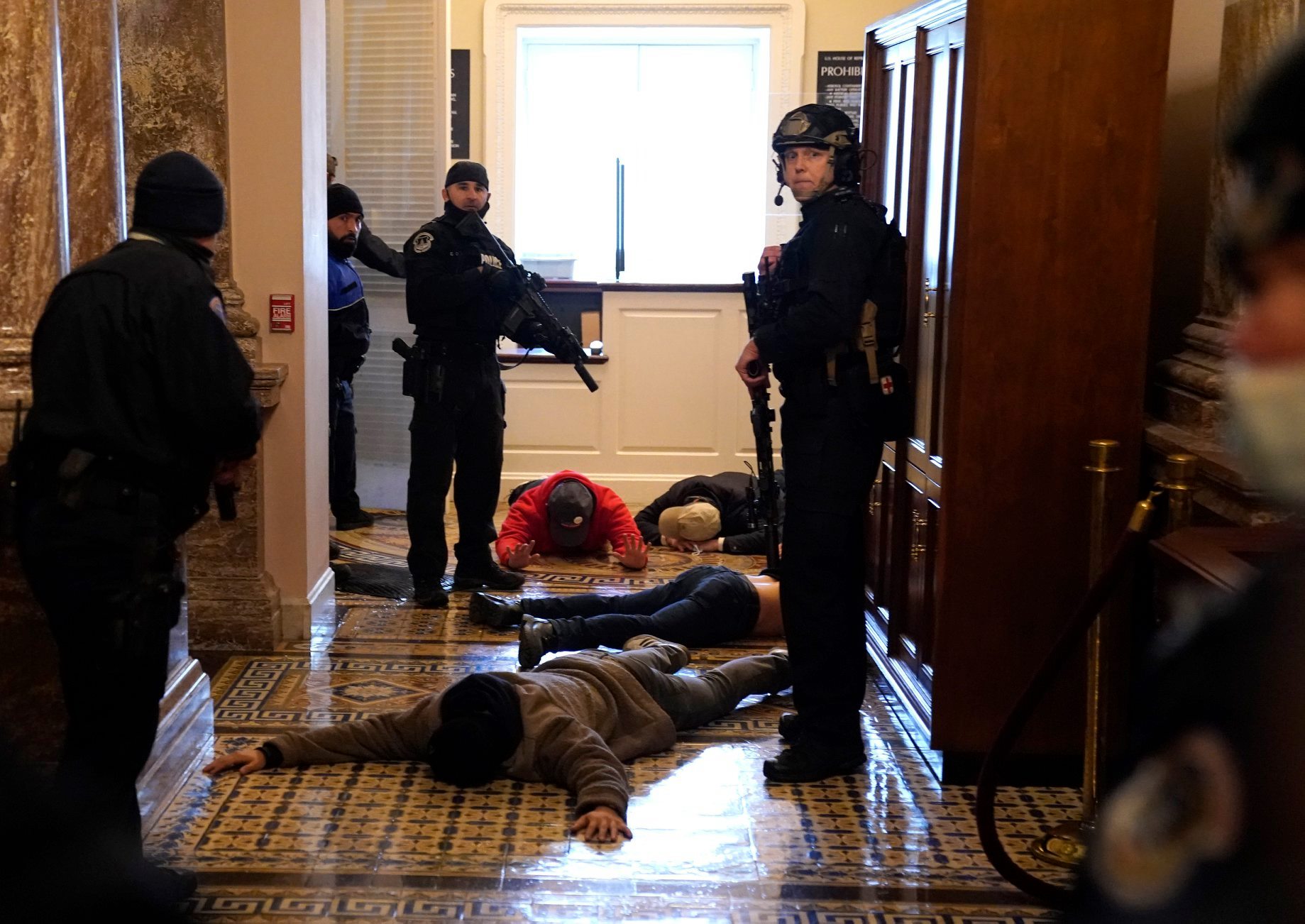 Assalto a Washington: 4 morti per gli scontri a Capitol Hill ...
