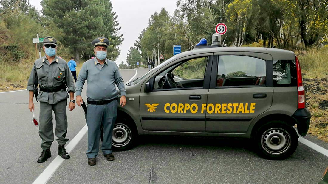 La giungla dei forestali - Buttanissima Sicilia La giungla dei forestali - Buttanissima Sicilia