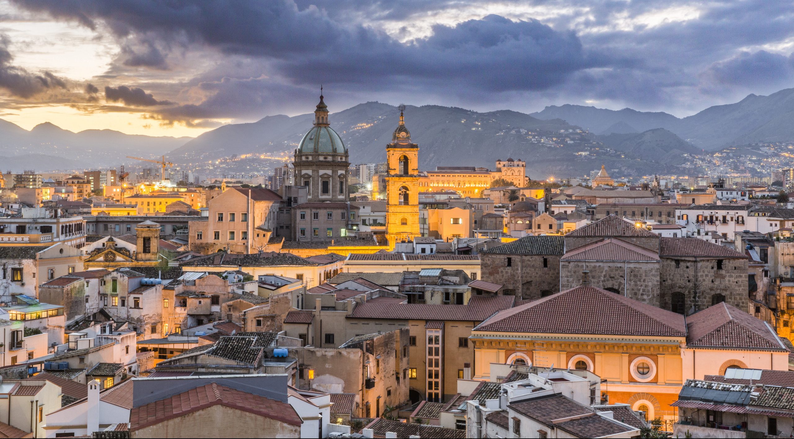 Palermo, città sempre più povera - Buttanissima Sicilia