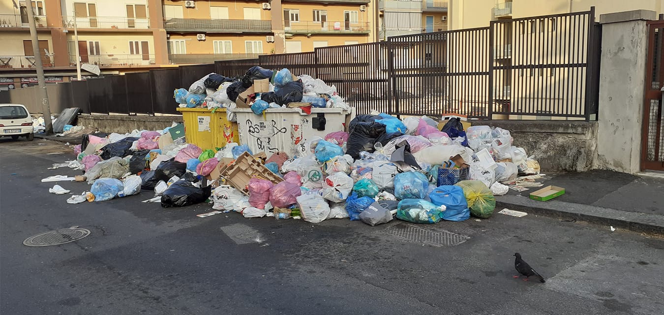 Nel segno della monnezza - Buttanissima Sicilia