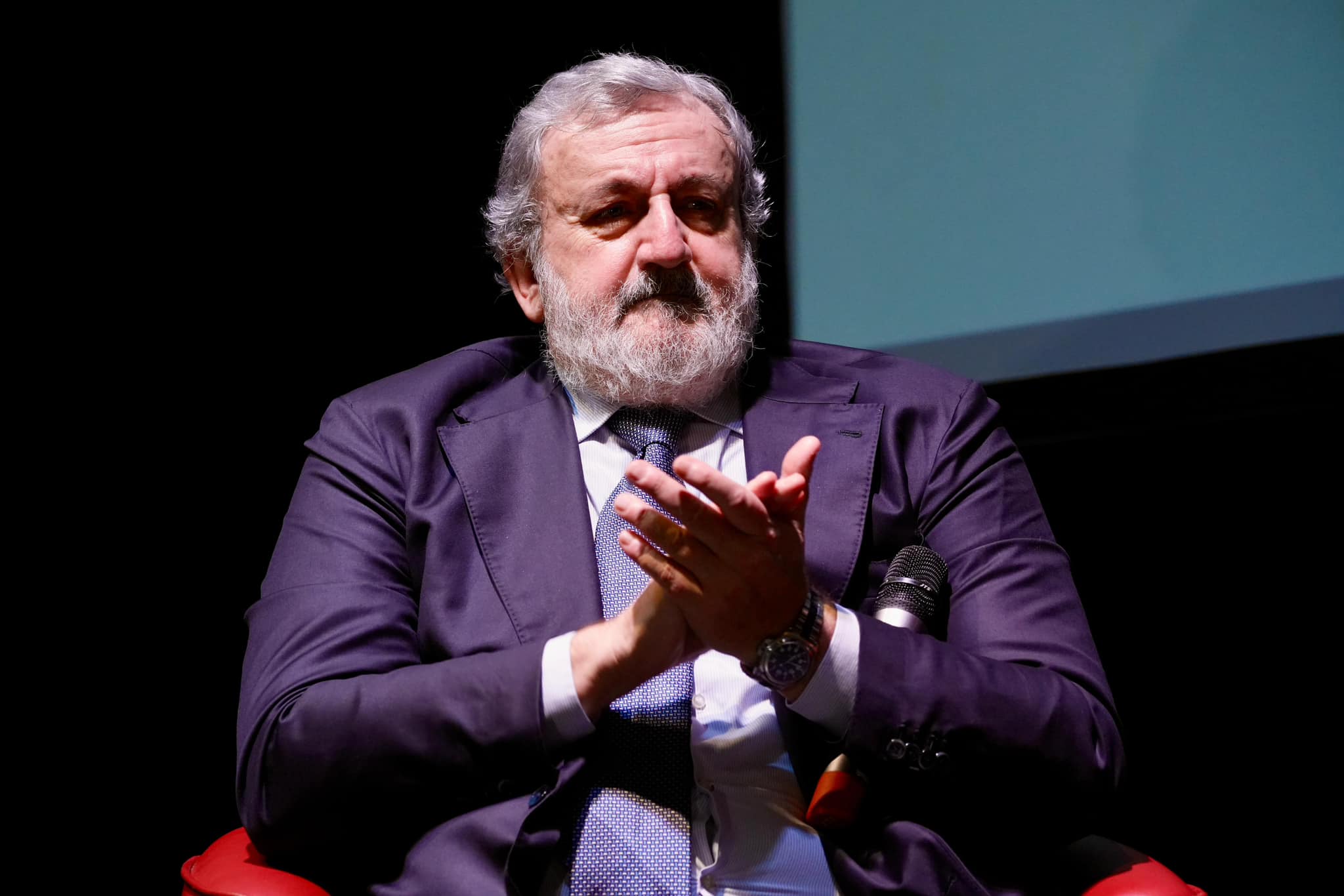 Puglia, inchieste e fuga di notizie La destra a Emiliano: si dimetta ...